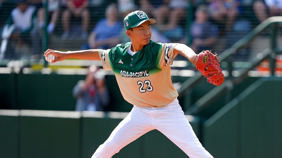 Anthony Joshua delivers knockout blow to Jake Paul in epic boxing event ...