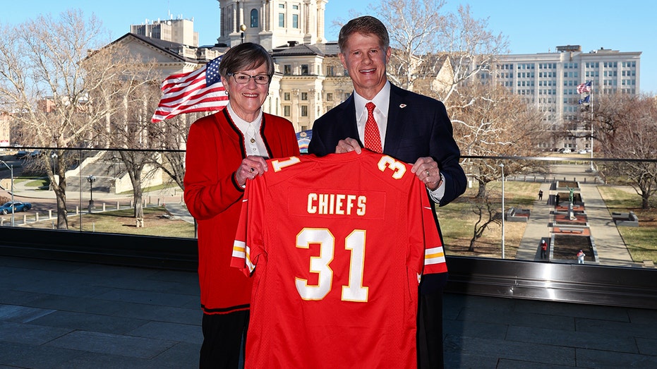 Chiefs reveal plans to move to Kansas by the 2031 NFL season, featuring ...
